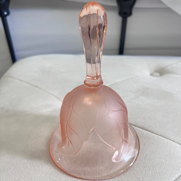 Viking | Other | Viking Glass Hand Bell Pink 4 Frosted Satin Leaf ...